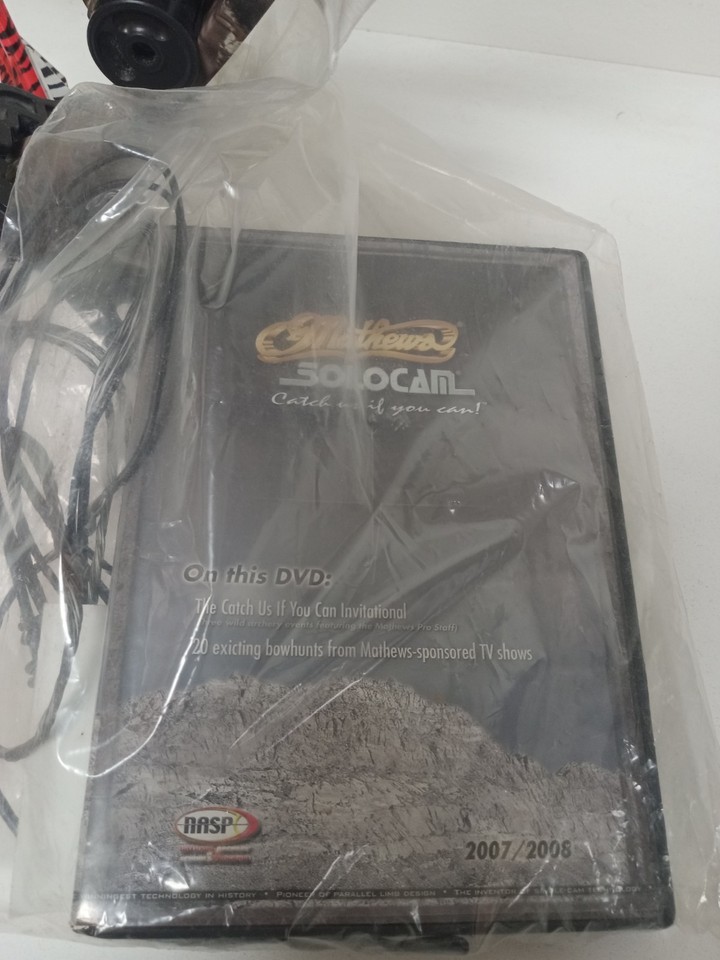 Mathews DXT Archery Compound Bow Hunting LH 29" 50 60# with accessories ...