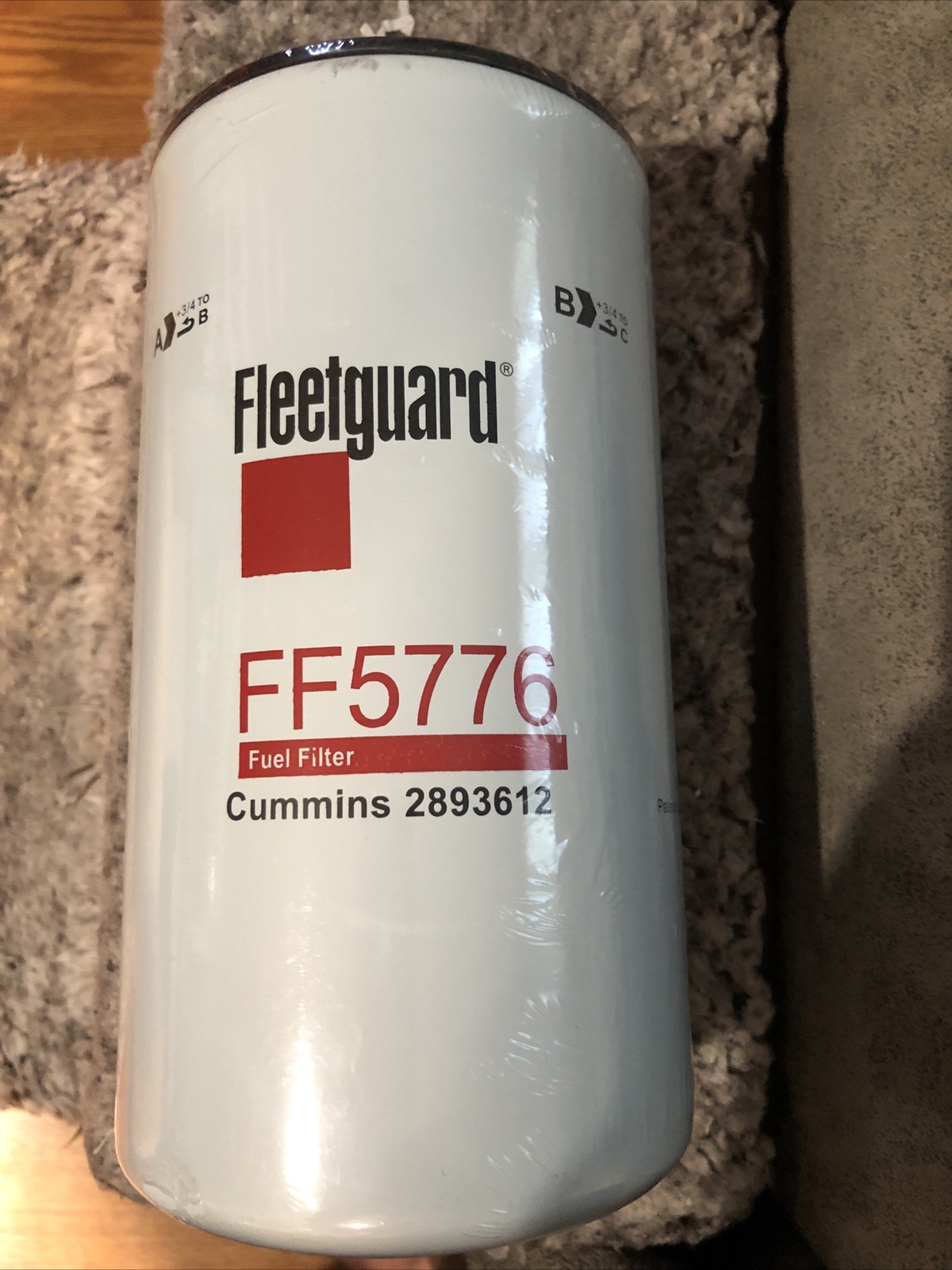 FLEETGUARD FF5776 - Cross reference oil filters