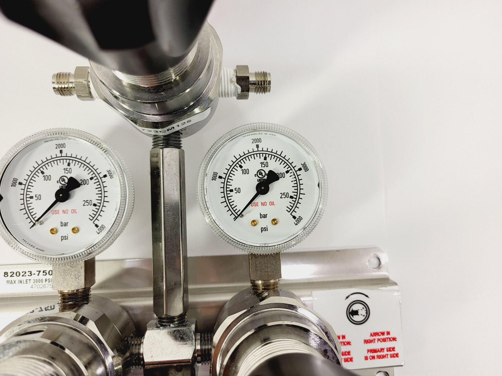 VWR SG-900 (82023-750) Semiautomatic Switchover Manifold Gas Regulator ...