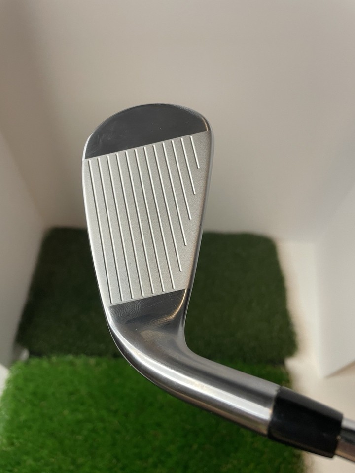 Titleist T350 4 Iron Golf Club AMT Red S300 Stiff Steel Shaft RH MINT ...