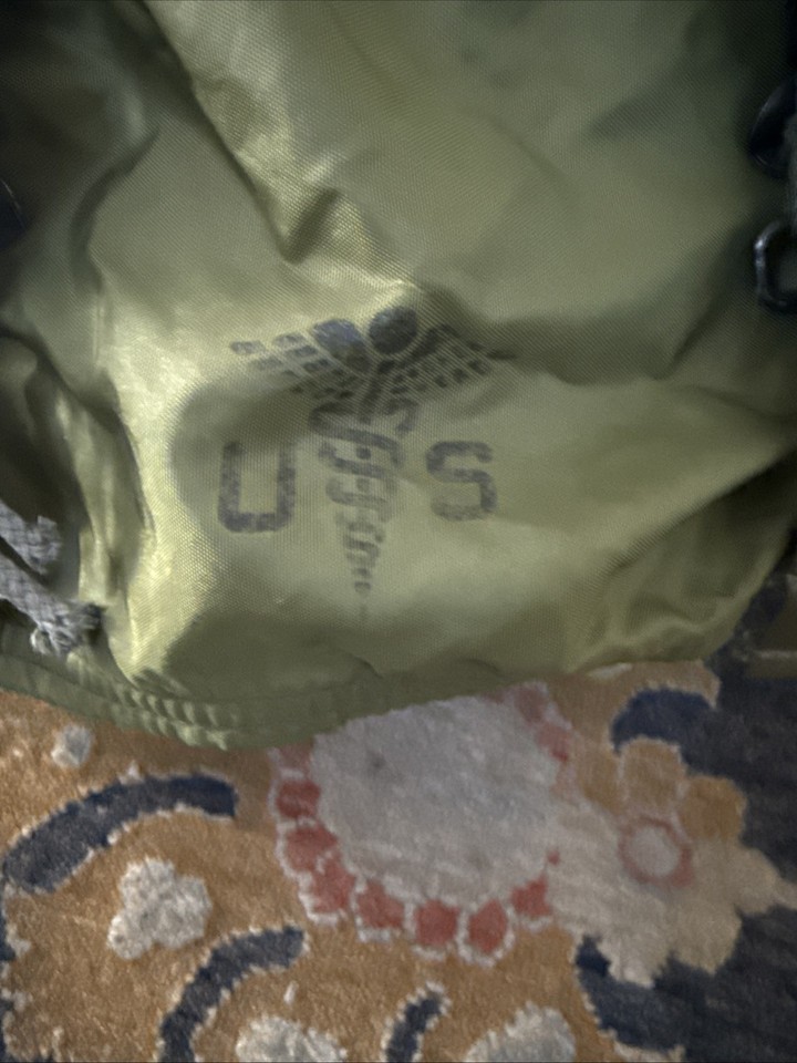 Vintage US Army Expandable Fold Military Medic First Aid Bag Medical ...