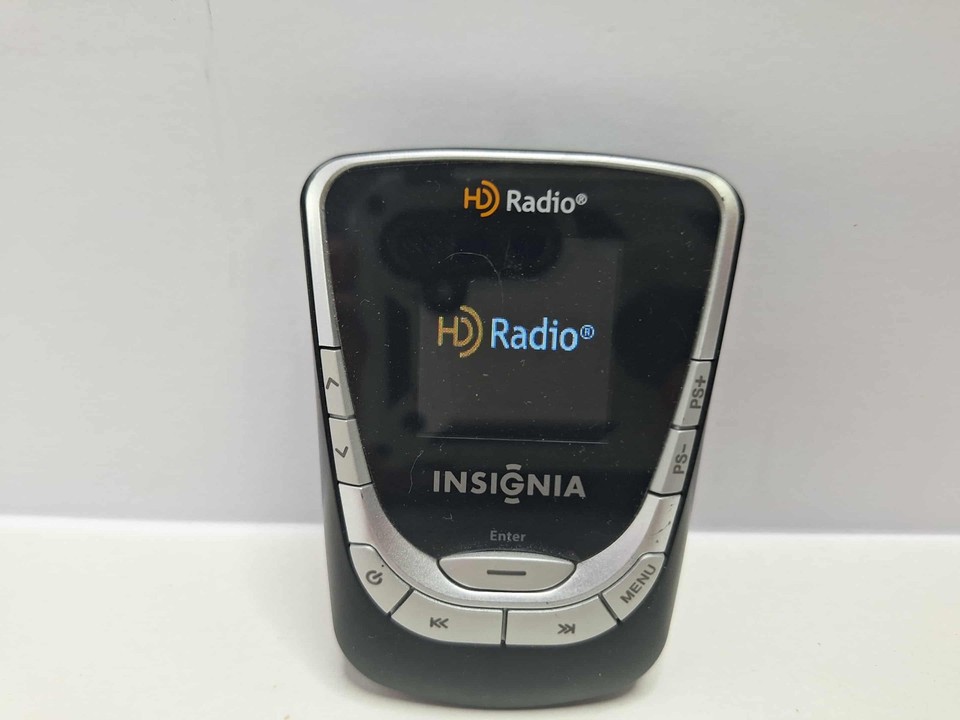 Insignia NS-HD01 Portable HD Radio Player – Color Display ...