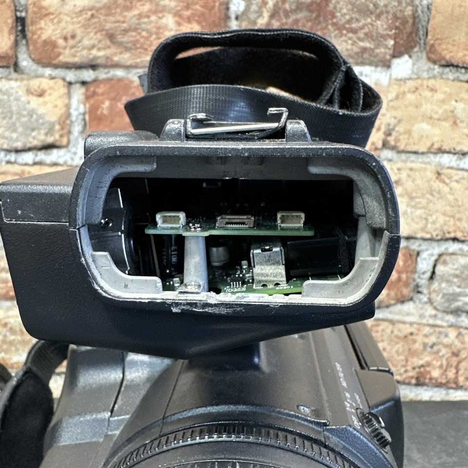 Panasonic DVCPRO HD P2 Camcorder Video Camera AG-HPX250 READ | eBay