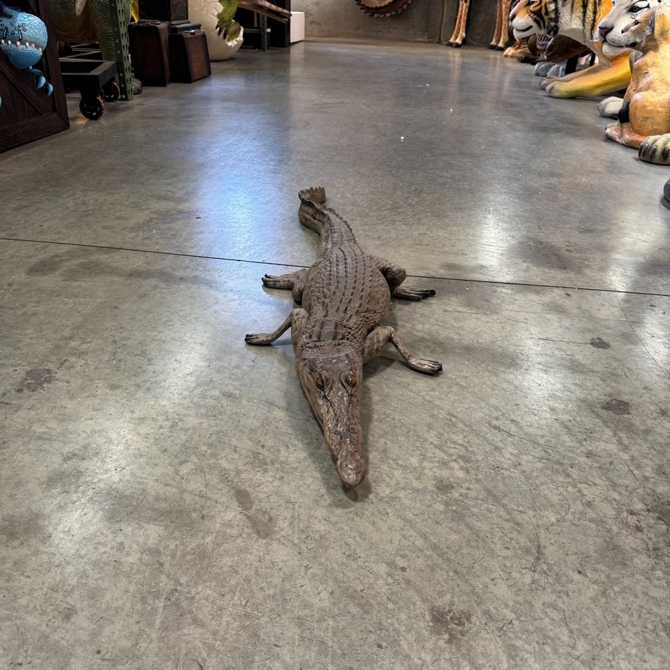 Crocodile Croc Resting Small Resin Statue Reptile Amphibian Display ...