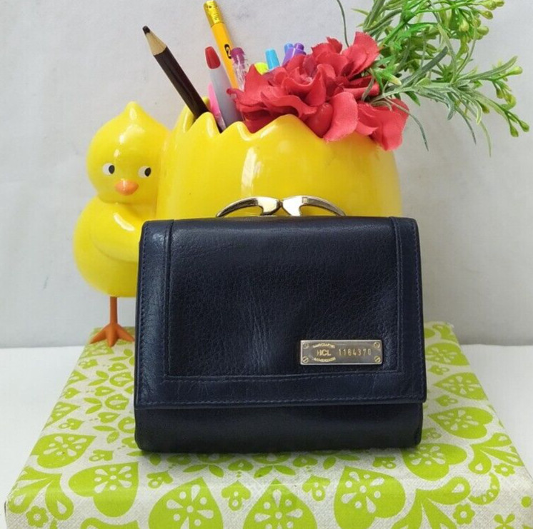 HCL Black Leather Credit Card ID Window Trifold Walle… - Gem