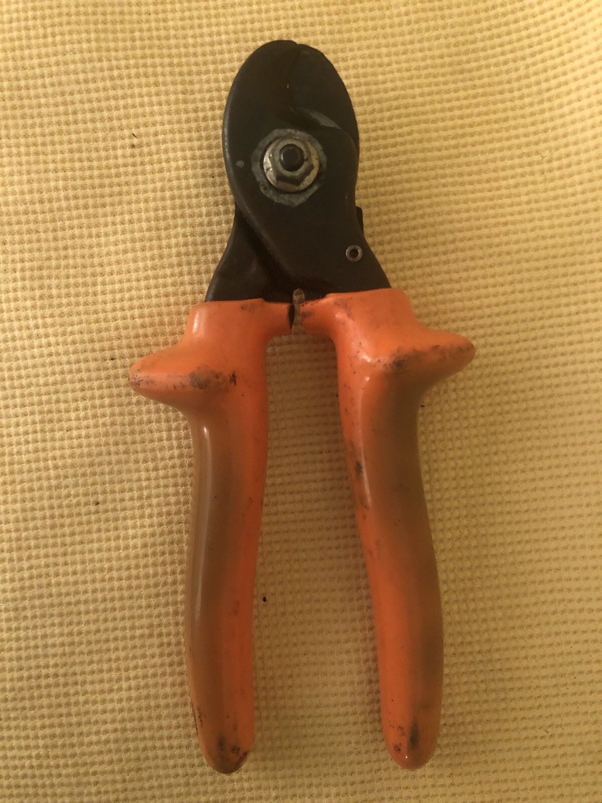 Klein Tools 213-9NE-EINS Side Cutting Pliers AND Sibille MS45 Wire ...