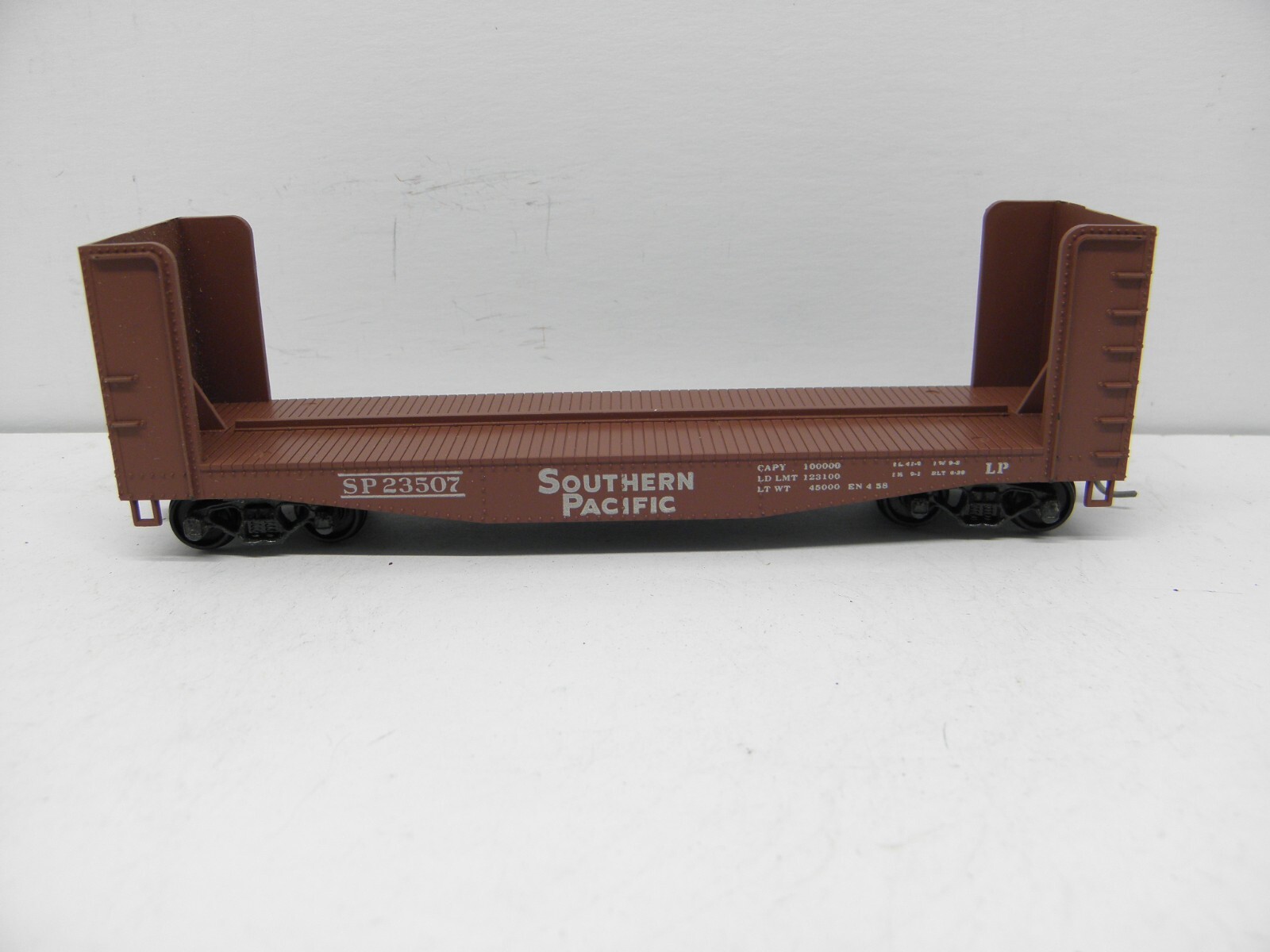 ATHEARN #1451-ILLINOIS CENTRAL PULPWOOD CAR- L&C #63210 HO SCALE BUILT ...