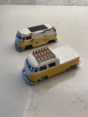 VS Bus Set Of 2 High Quality Rubber Wheels Heavy Die Cast Buses Set Of ...