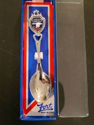 NEW IN BOX SOUVENIR SPOON~MINNESOTA,LAND OF 10000 LAKES ETCHED By Fort ...