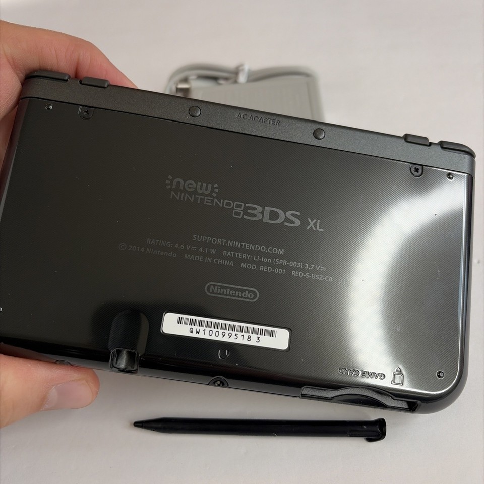 Nice! Read! New Nintendo 3DS XL Gray Black Console W Charger Stylus US ...