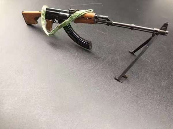 1/6 Scale Soviet RPK Machine Gun Model - Metal and Solid Wood ...