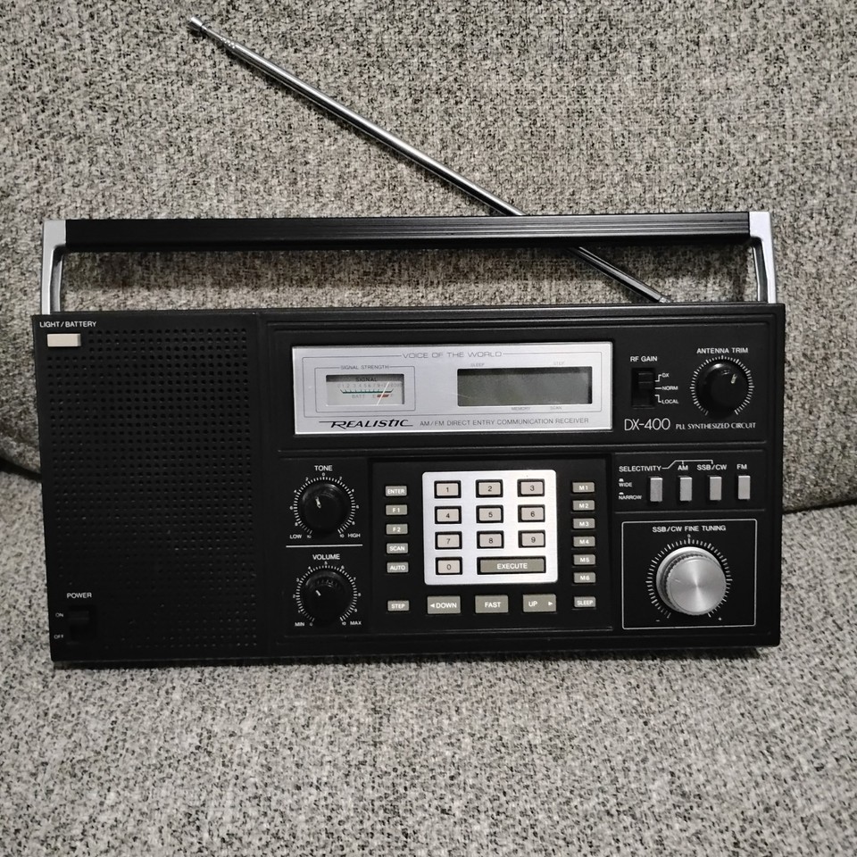 Realistic DX-400 AM/FM/SW Reciever-works good | eBay