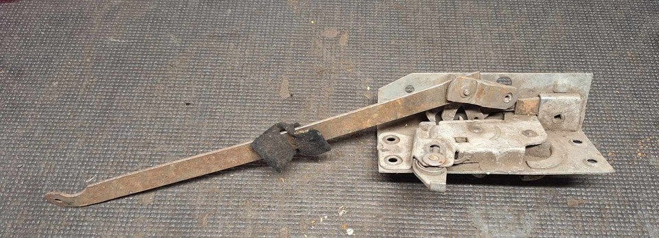 1949 Studebaker LH Door Lock Mechanism Assembly | eBay