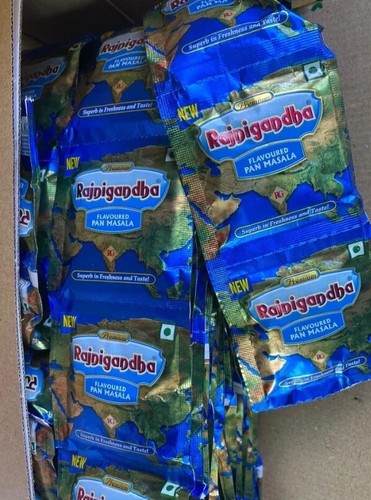Rajnigandha Pan Masala Pack of 52 | 4g Each Premium Quality Mouth ...
