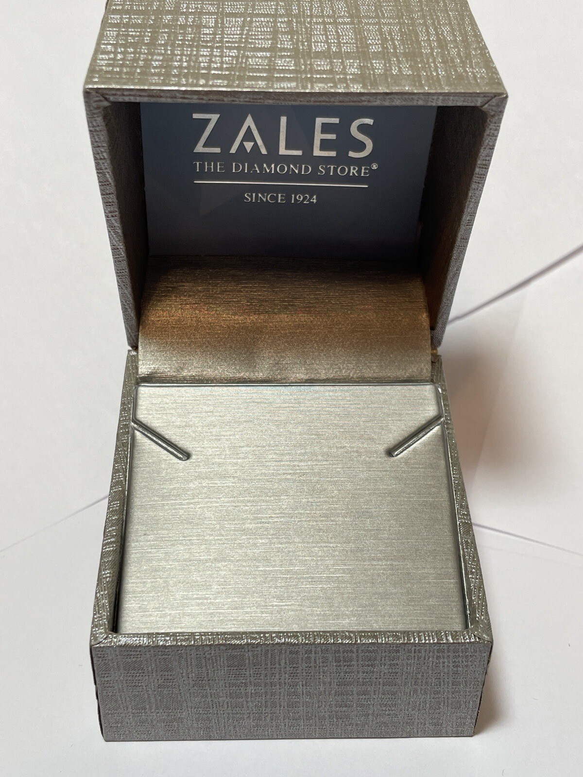 NEW~ZALES Jewelers EMPTY Clamshell Necklace/Earrings/Ring Presentation ...
