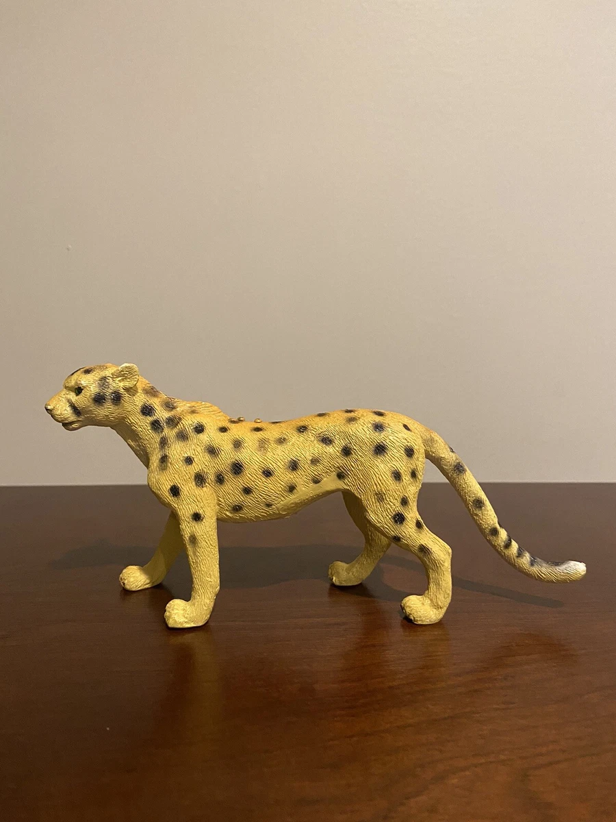 Roaring Cheetah