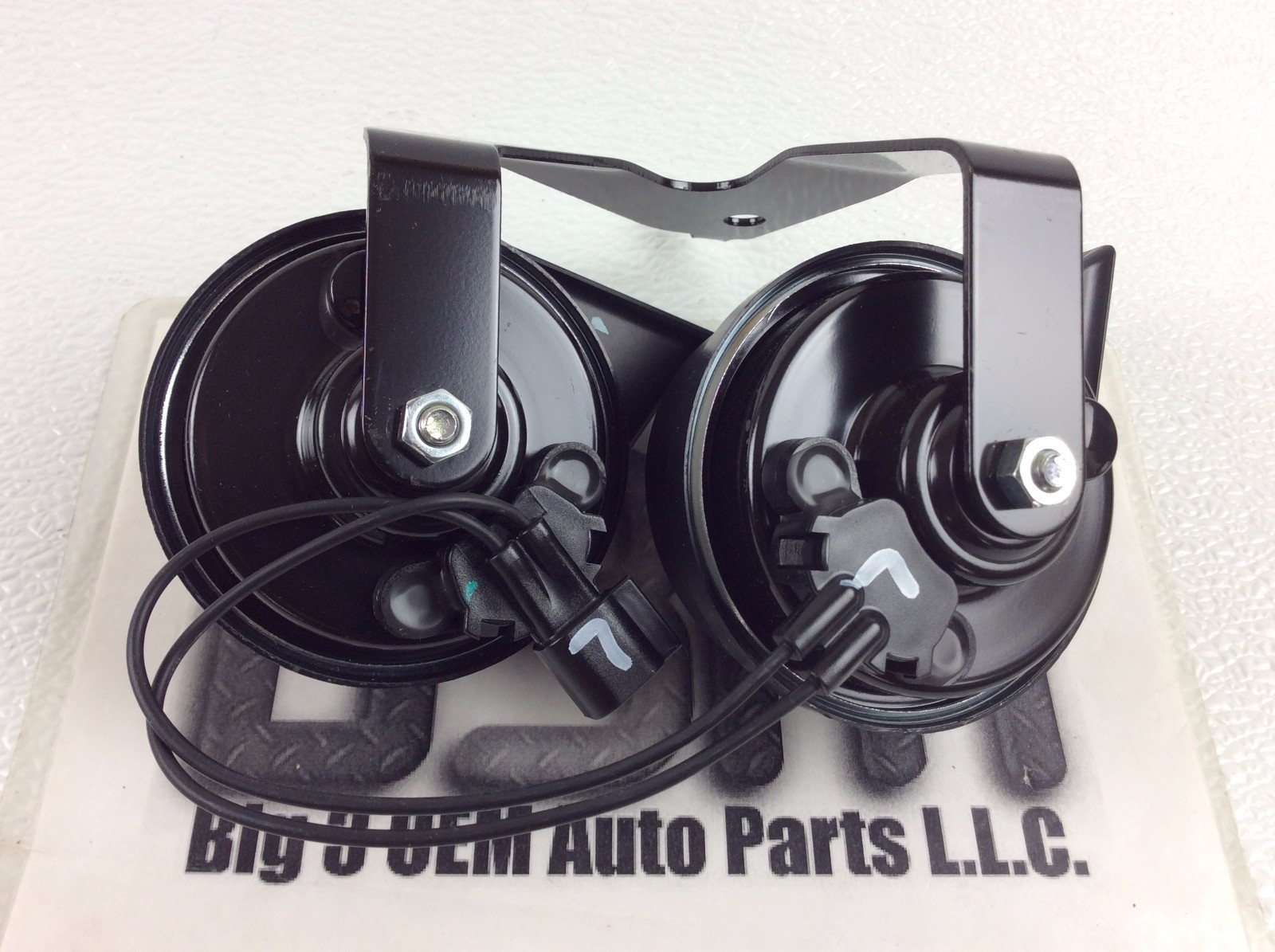 2012-2017 Chevrolet Colorado GMC Canyon Buick Verano Dual Horn new OEM ...