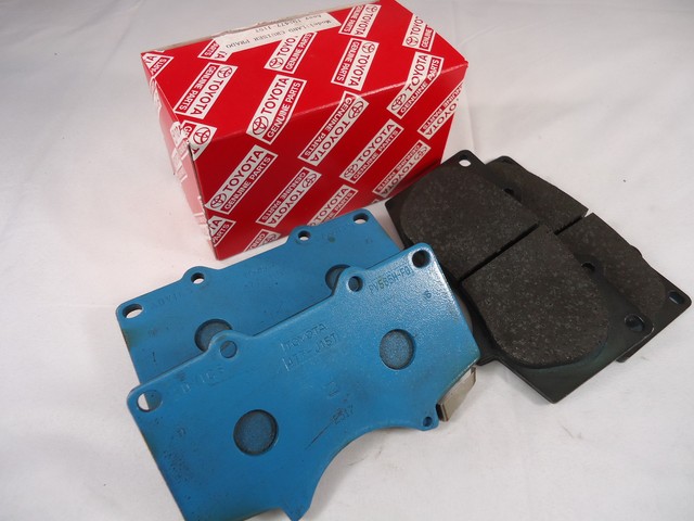 Genuine Toyota Prado 150 Series Front Brake Pads Aug 09 - on 0446560320 ...