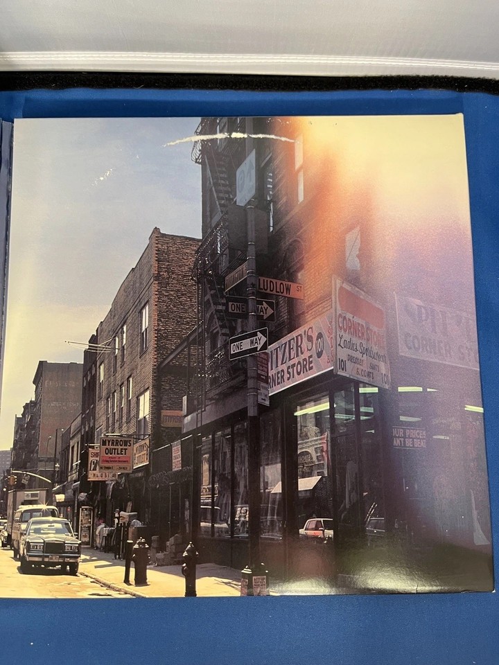 PAUL'S BOTIQUE BY BEASTIE BOYS-1989 6 PANEL GATE FOLD-C1-92844 | eBay