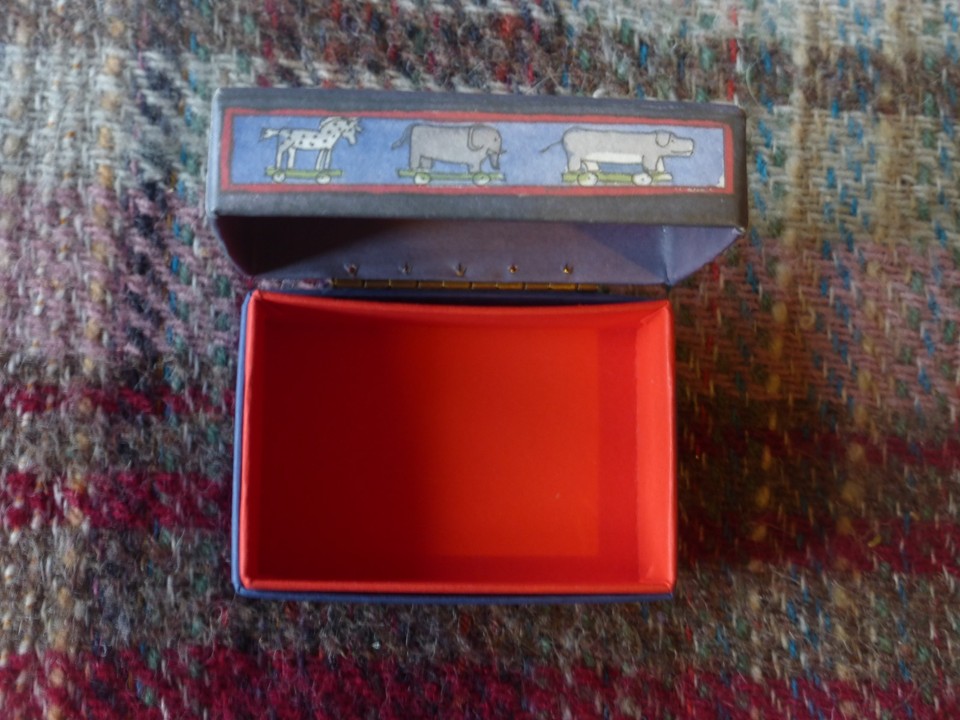 Set of 3 new and unused Matthew Rice small hinged gift boxes. Made in ...