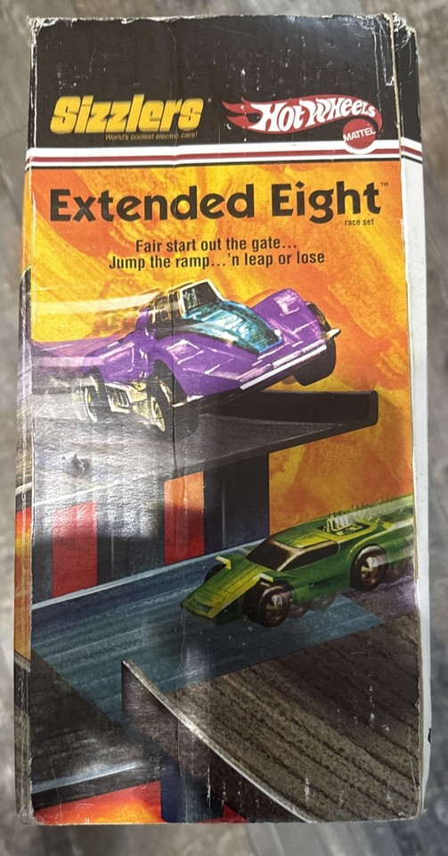 New Hot Wheels SIZZLERS EXTENDED EIGHT Race Car Set - FIGURE 8 & RAMP ...