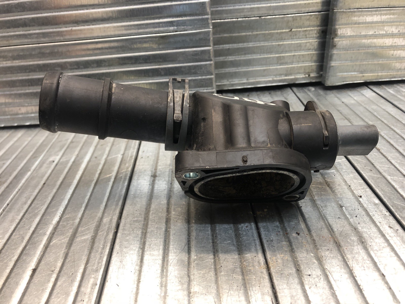 VW SEAT SKODA AUDI 2.0 Diesel CBD CBA 2009 - 2014 Thermostat Housing ...