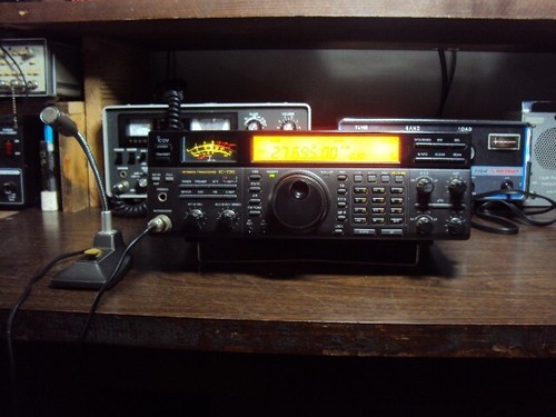 Icom IC-736 HF 6m Ham Radio; General Receiver & Transceiver 10m - 160m ...
