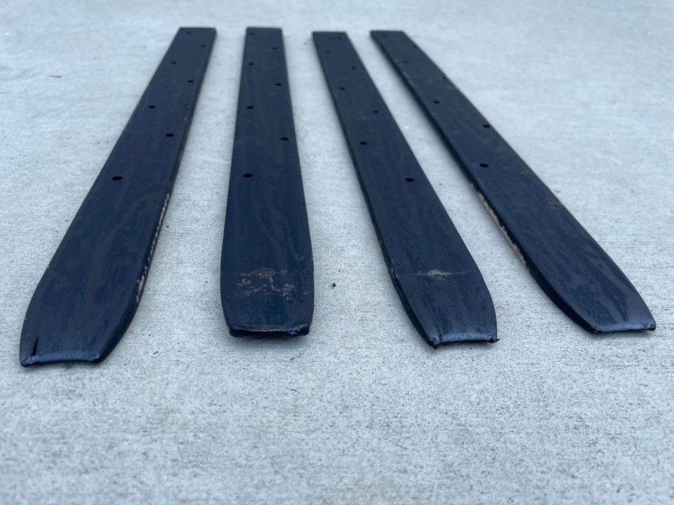 Sandbaggy 18" Flat Steel Stakes For Concrete Forms With Nail Holes ...