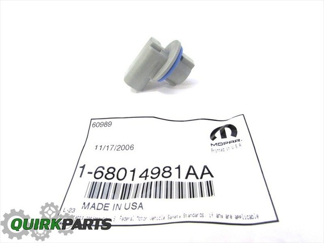 2007-2017 Jeep Patriot Compass Rear Backup Lamp Socket OEM 68046629aa ...