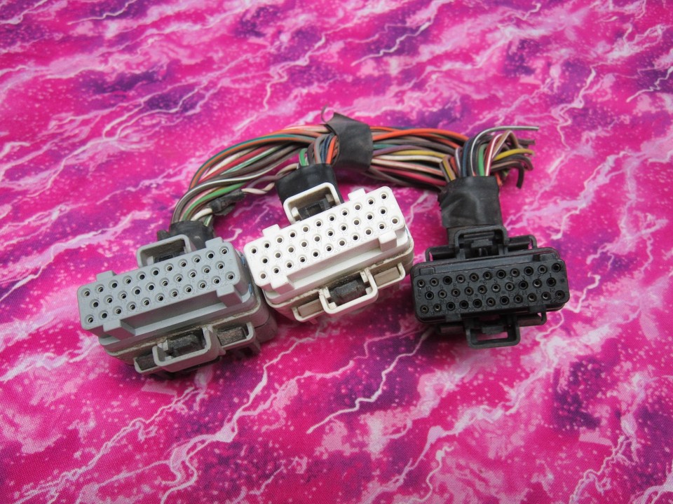 2001 01 Dodge Ram ECU PCM ECM Engine Computer Control HARNESS PIG TAIL ...