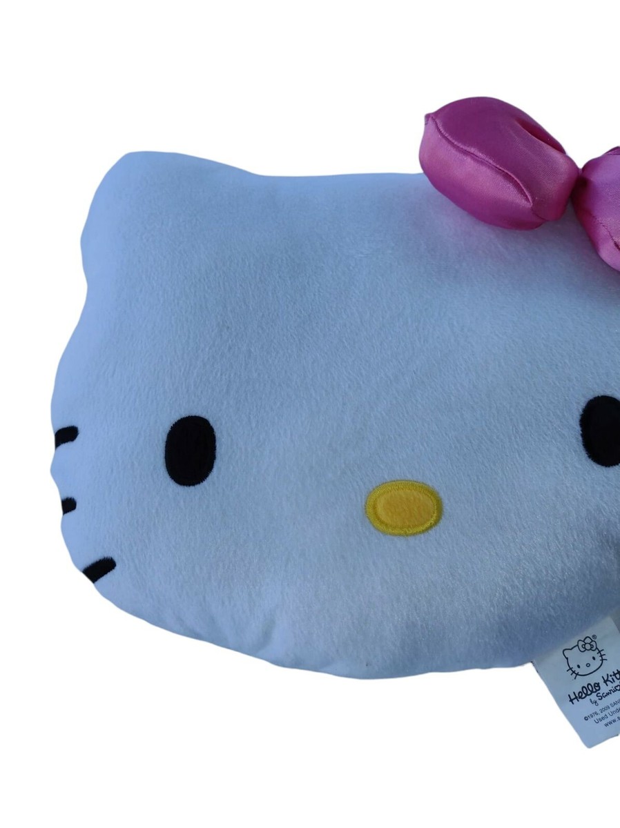 Hello Kitty Face Pink Bow