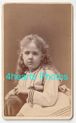 G24-1291 Boston Girl with Long, Curly Hair - from Humphrey/Shumway ...