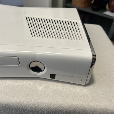 Xbox 360 Slim White