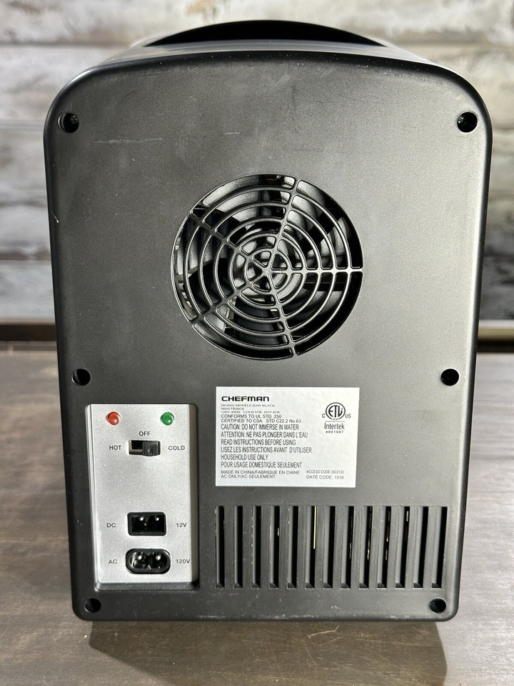 Chefman Super Bowl LIV Exclusive Fox Sports Mini Fridge Cools Heats ...