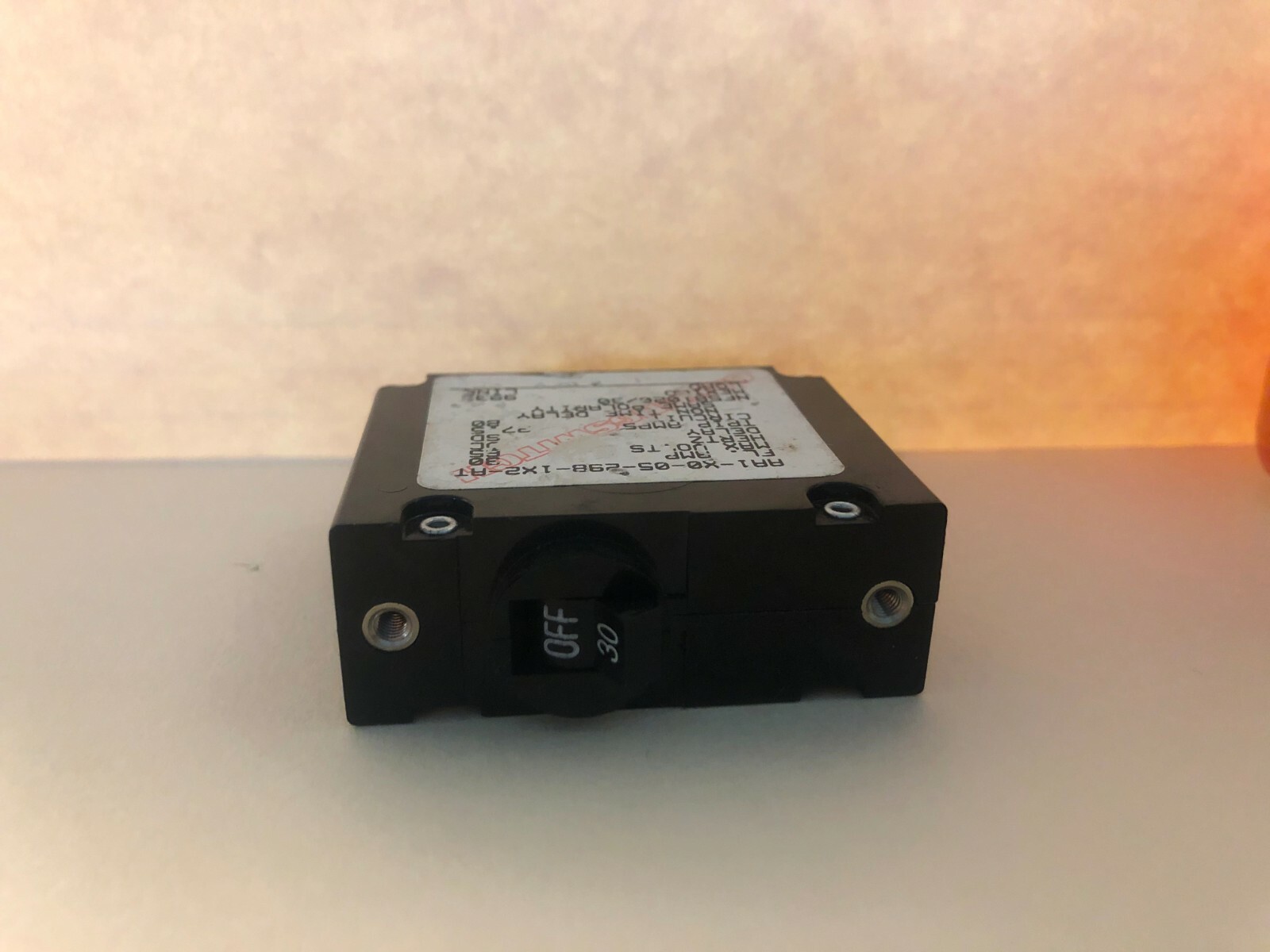 carlington switch-AA1-X0-05-298-1X2-AT | eBay
