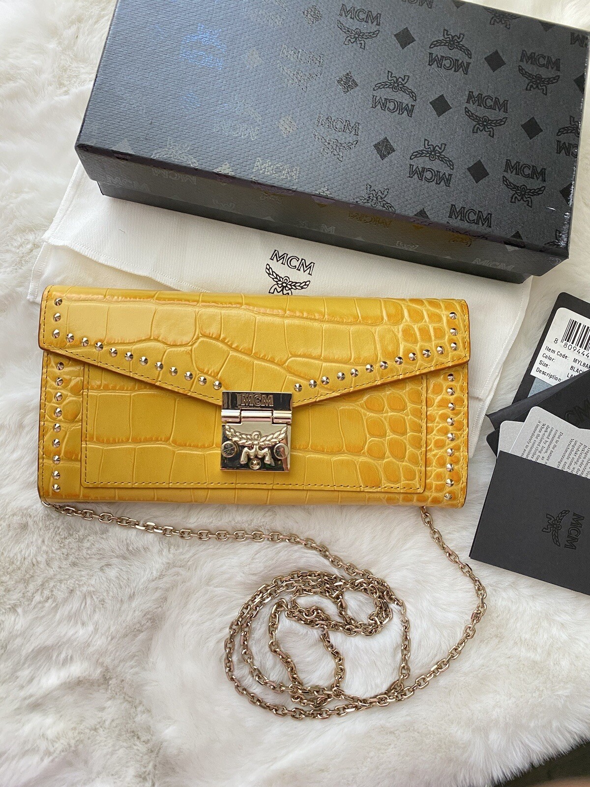 100% Authentic MCM Crossbody Wallet in Visetos - Cogn… - Gem