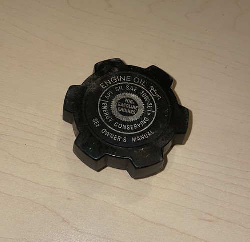 Toyota HiLux Pickup Truck 4Runner T-100 OIL FILLER CAP LID 22RE 22R OEM ...