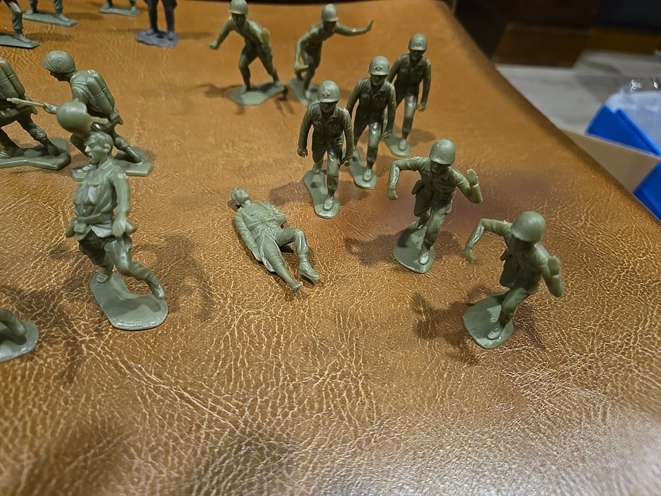 Vintage Marx Army Men WWII Lot Of 20 | eBay