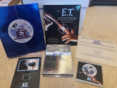 E.T. THE EXTRA-TERRESTRIAL 1982 Ultimate Gift Set 3-Disc DVD Box/Book ...