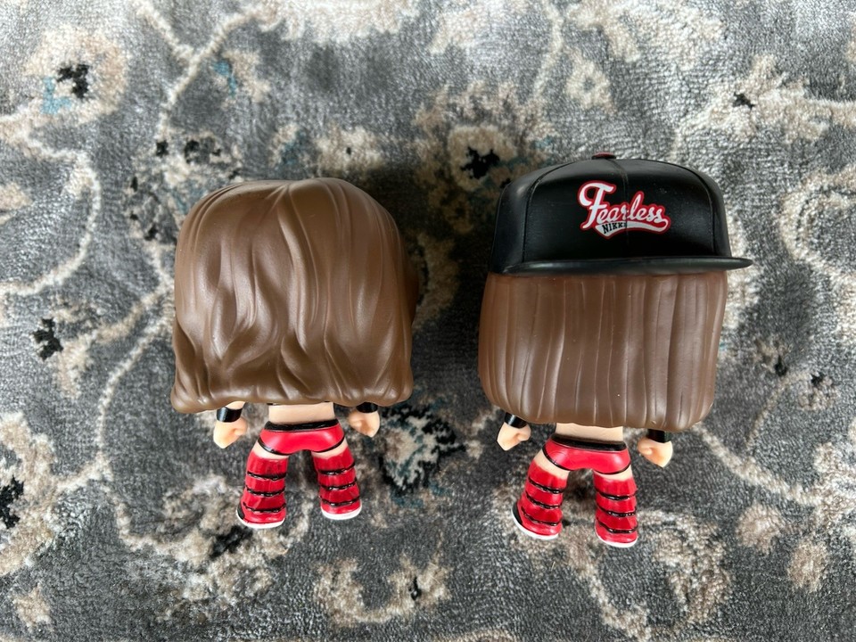 Funko Pop! WWE Brie and Nikki Bella Twins 2 Pack WWE Exclusive (Red ...
