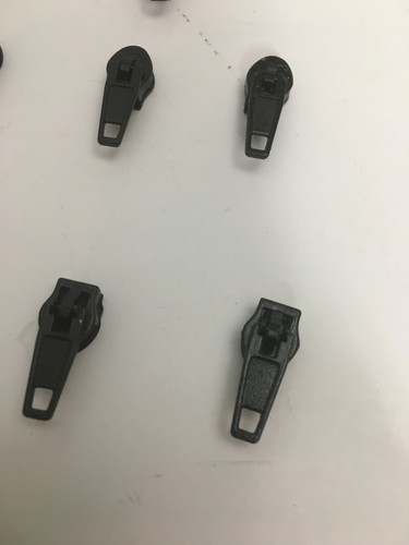 #4.5 Zipper Slider , Lock pin,Black Color, (200 pcs/bag ) | eBay