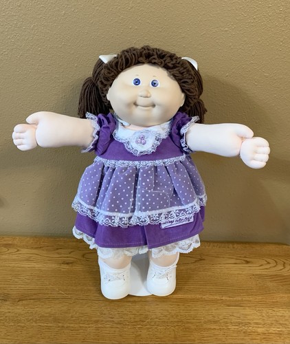 Vintage Cabbage Patch Kids Doll HM15 Girl Violet Eyes Purple Dress ...