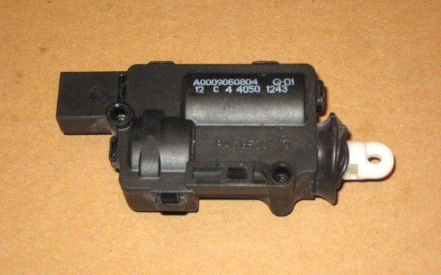 2016 2017 MERCEDES G550 G63 AMG TRUNK LOCK ACTUATOR MOTOR, PART ...