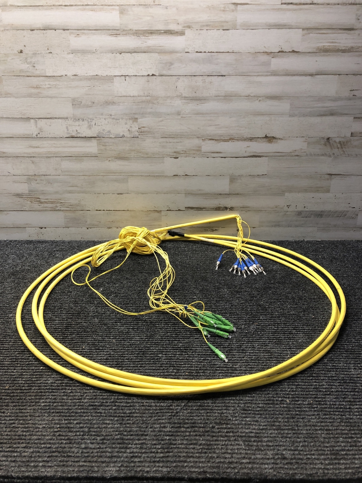 ADC Fiber Optical Cable Smf-28e OFNR E102042 Ofn-ft4 for sale online | eBay