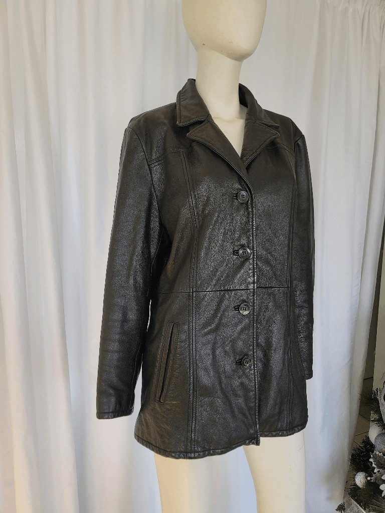 vintage Wilson women's 100% leather jacket fits L-XL - Gem