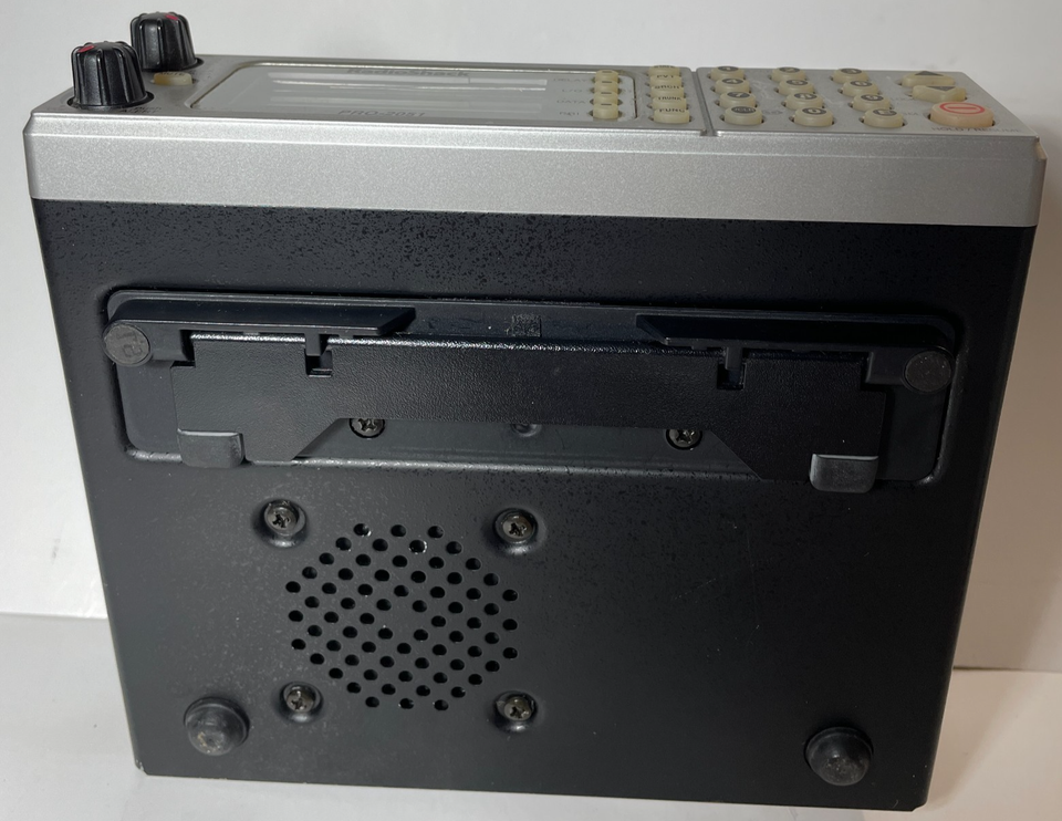 Radio Shack Pro 2051 1,000 Channel Scanner Receiver, No antenna | eBay
