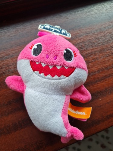 Baby Shark Pink Fing Fong Plush Coin Purse 5” Clip-On Very Collectable ...