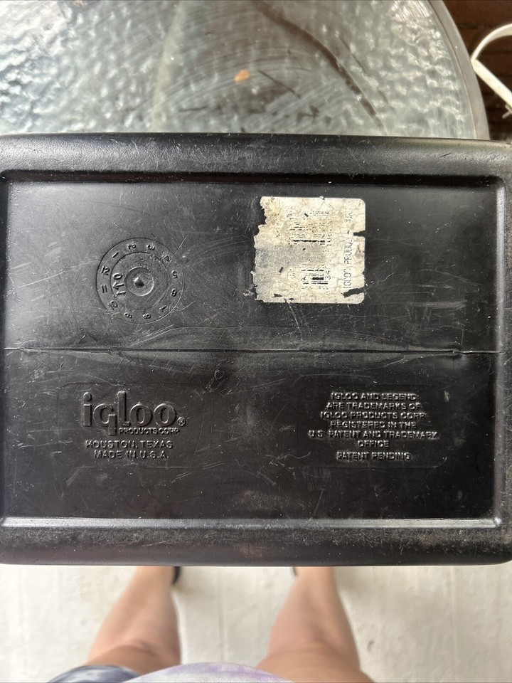 IGLOO Die Hard Battery Cooler 6 Pack Ice Chest Lunch Box | eBay