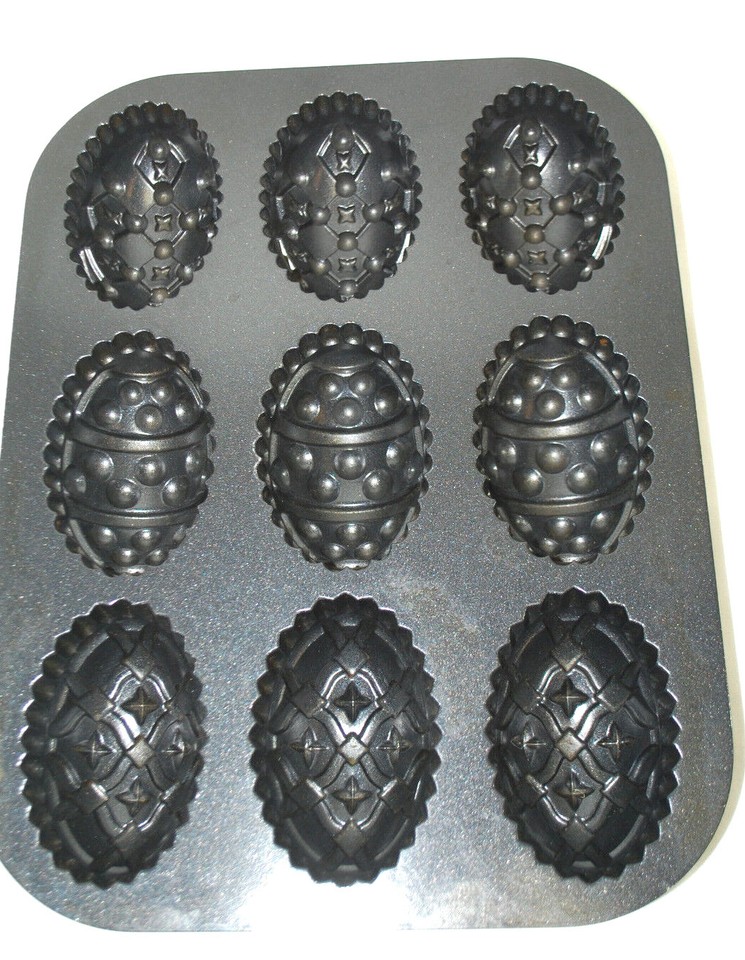 Nordic Ware Easter Egg Mini Cake Pans Cast Aluminum Set of 2 Pans T1097 ...