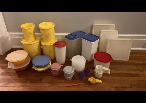 Lot Of Vintage Tupperware Containers W/lids | eBay